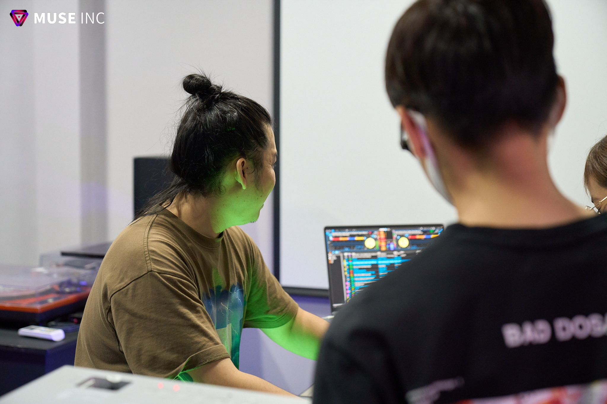 HỌC DJ ONLINE CÙNG MUSE - MUSE INC